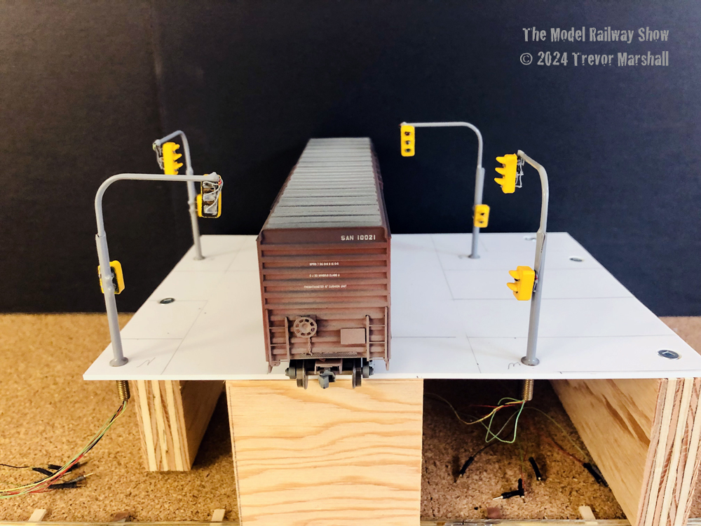 Intersection mock-up – The Model Railway Show