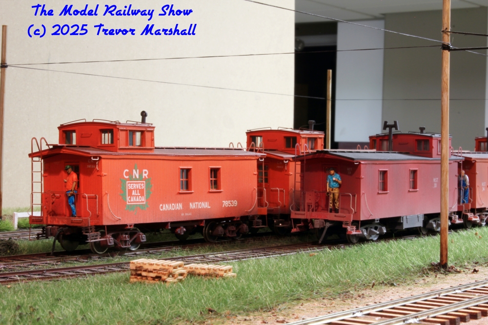 Crew figures – The Model Railway Show