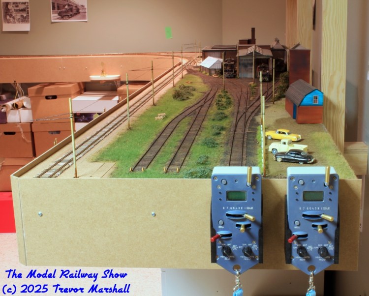 ProtoThrottle pockets – The Model Railway Show